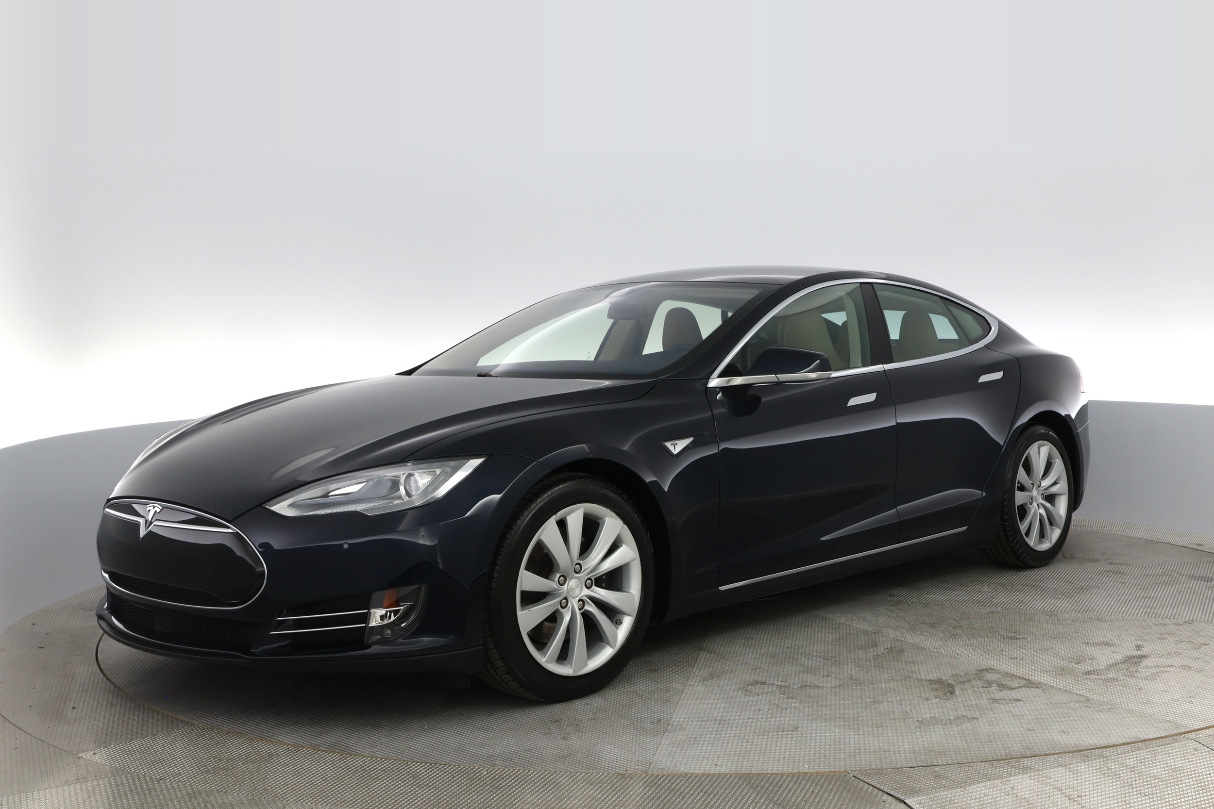 Ever Tesla Model S - 2015 85D
